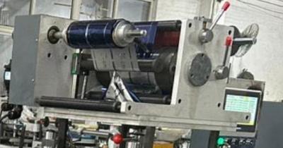 China High Speed Flatbed Label Die Cutting Machine Roll To Roll Aluminium Die Cutter Machine for sale