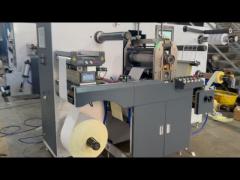 Machine de découpe de rouleaux d'étiquettes intermittentes auto-adhésives à grande vitesse, étiquettes imprimées rotatives complètes