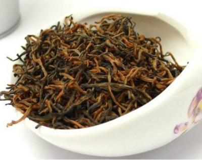 Cina Jin Junmei 80g scatola regalo in scatola tè Wuyi fiore di montagna piccoli semi Lianyun fabbrica di tè all'ingrosso in vendita