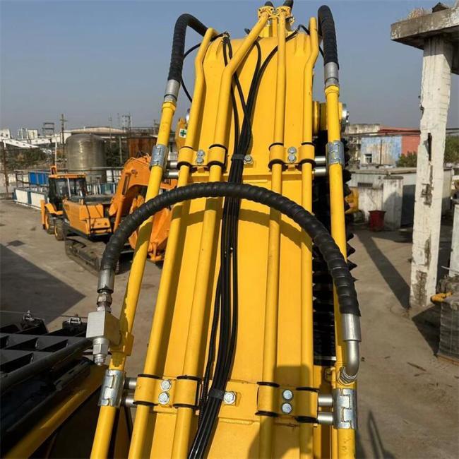 Komatsu PC240-8 Excavator Arm