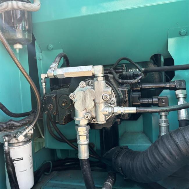Kobelco SK140-8 Excavator Hydraulic Pump