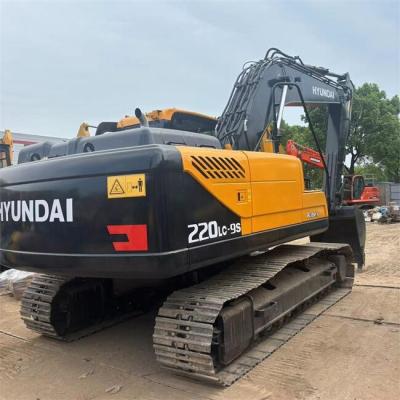Cina 22000KG di seconda mano Hyundai escavatori originali utilizzati escavatori da striscio 220LC-9S in vendita