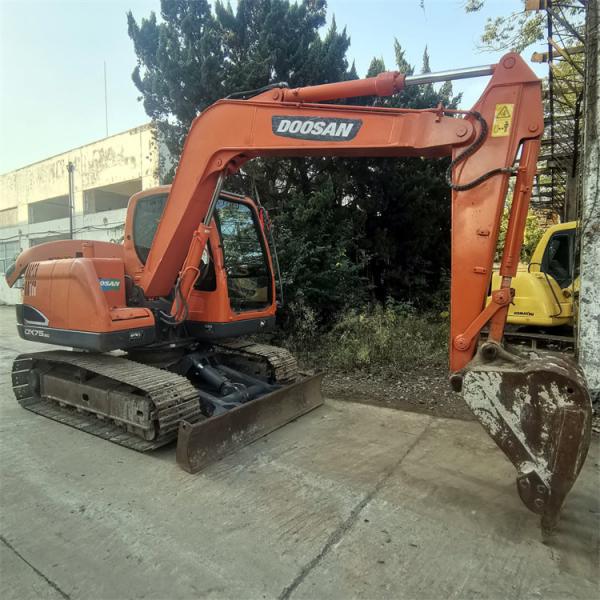 Quality Doosan Dx75 Used Doosan Excavator Second Hand Excavator 7 Ton for sale