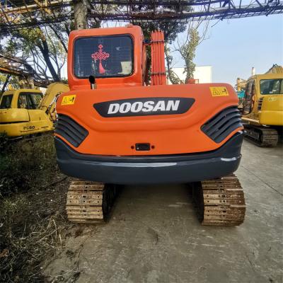 Cina Doosan Dx75 Escavatore usato Doosan Escavatore di seconda mano 7 tonnellate in vendita