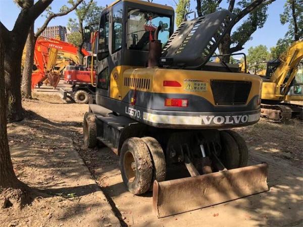 Quality EW70 2020 Volvo Wheel Excavator 7 Ton Pre Owned Mini Excavator for sale