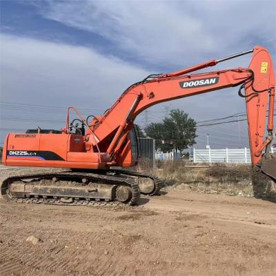 China High Maneuverability Used Doosan DH225LC-7 Excavator Machine 22 Ton Second Hand Doosan Digger for sale