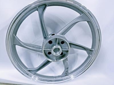 Cina La lega di alluminio di 5 raggi ATV/ruota del motociclo borda facoltativo a 17 pollici/a 18 pollici in vendita