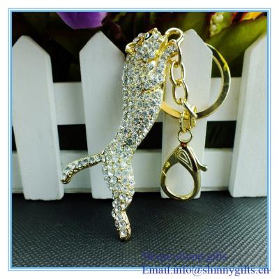 China Fashion animal leopard shape metal keychain for sale