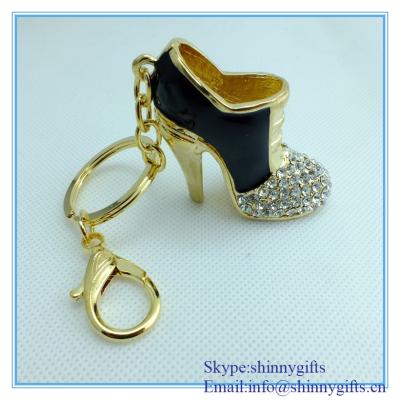 China Fashion handmade high-heeled shoes shape metal keychain for sale