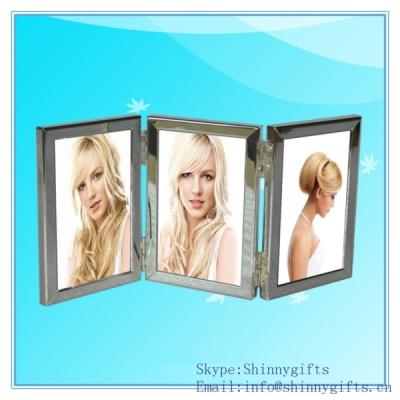 China Frames Brushed Silver 4 by 6 Hinged Triple Metal Picture Frame for sale