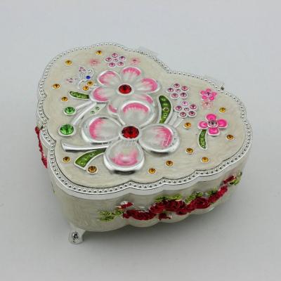 China Heart Creative Dance Musical Jewelry Gift Box for sale