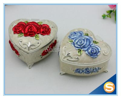 China 2016 Newest Luxury Jewelry Box with Roses for sale