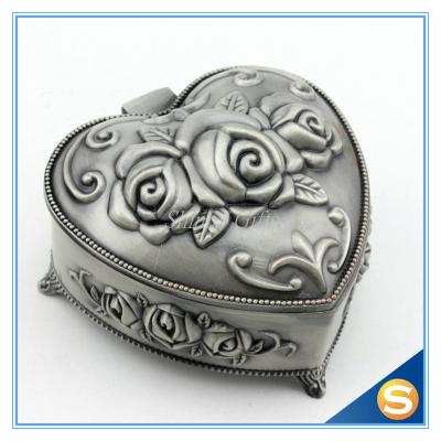 China Simple Wholesale Custom Vintage Jewelry Box in Metal for sale