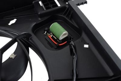 Cina 13241744 Parti di auto Radiazione Fan Assemblaggio per Chevrolet Malibu e Buick REGAL 13336017 in vendita