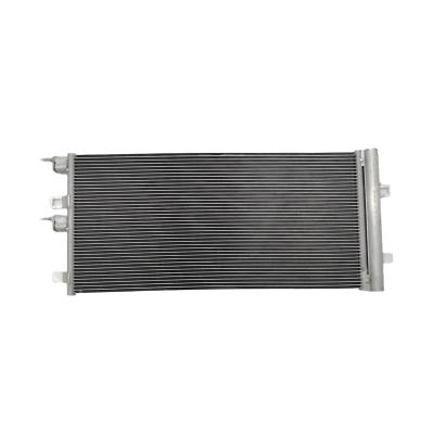 Cina Condensatore CA per Chevrolet Malibu XL Buick Regal LaCrosse Cadillac Gt4 OE NO. 84663423 in vendita