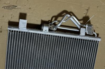 中国 2008-2012 TEANA PRC MAKE オートパーツ 日産 92100JN20A 冷却システム用ACコンデンサー 販売のため