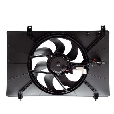 Cina Dispositivo di raffreddamento del ventilatore del serbatoio dell'acqua del radiatore per Nissan Rui Qi ZD25 2006-2013 21060-Y3700 in vendita