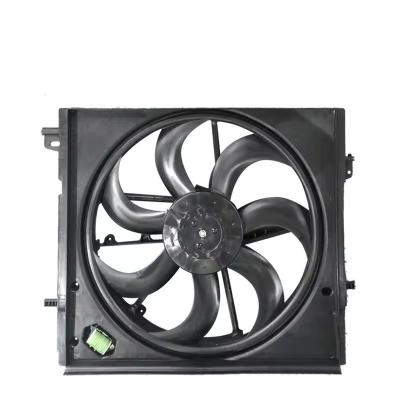 Cina 21481-DF30A Radiatore per auto Serbatoio dell'acqua raffreddamento Fann elettronico Assemblaggio per Nissan QASHQAI J11 in vendita