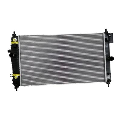 Cina Sistema di raffreddamento dell'auto Radiatore in alluminio per Buick e Chevrolet Cavalier OE NO. 26395963 in vendita