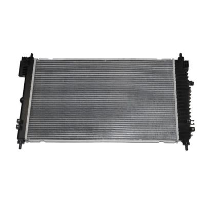 Cina OE NO. 26395962 2017-2021 Radiatore in alluminio per Chevrolet Cavalier e Buick EXCELLE MT in vendita