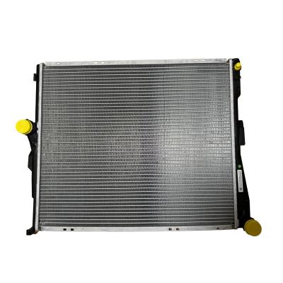 中国 BMW X3 E83 03-10 自動車部品 自動車冷却システム プラスチック水タンク付き アルミニウム散熱器 販売のため
