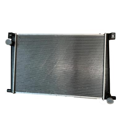 中国 55117162 ミニ R55 R56 R57 冷却システム用のアルミラジエーターとプラスチック水タンク 販売のため