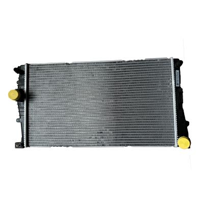 Cina Serbatoio dell'acqua del radiatore in alluminio per BMW F30 F35 F31 F32 F33 F34 F36 F20 F21 F22 2014- Motore 335 i xDrive in vendita