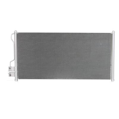 Cina Condensatore CA per auto per Ford LINCOLN NAVIGATOR OE NO. XL1Z19712AA 6L1Z19712AA 4L1Z19712AA in vendita