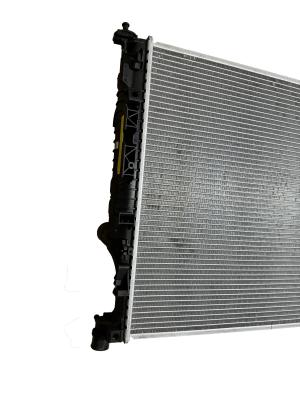 Cina 2515000003 Radiatore in alluminio per Mercedes-Benz W251 W164 2515000403 2515000603 Progettazione in vendita