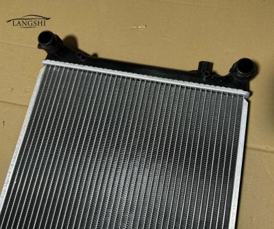 Cina QER2615 Radiatore in alluminio per Volkswagen Golf PASSAT e Audi A3 8P1 1K0121251BR 1K0121251E 1K0121251F in vendita