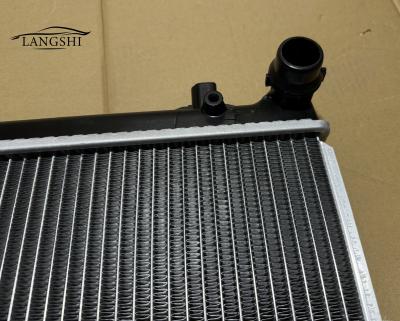Cina QER2615 Radiatore in alluminio per Volkswagen Golf PASSAT e Audi A3 8P1 1K0121251BR 1K0121251E 1K0121251F in vendita