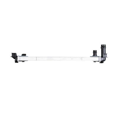 Cina 4F0121251Q Radiatore brasato in alluminio per Audi A6 676*418*32mm in vendita