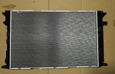 Китай 1.8 Резервуар воды радиатора TFSI для Audi A4 A5 B8 Q5 AT L8K0121251AH L8KD121251A 8K0121251AD продается