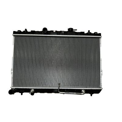 Cina Serbatoio dell'acqua del refrigerante del motore dell'auto refrigeratore del radiatore in alluminio per Hyundai ELANTRA 2531008100 in vendita