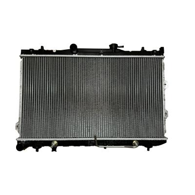 Cina XCIENT 6X4 13 SPECIAL 2013- Refrigeratore del liquido di raffreddamento del motore per Hyundai Cerato 25310-0S100 in vendita