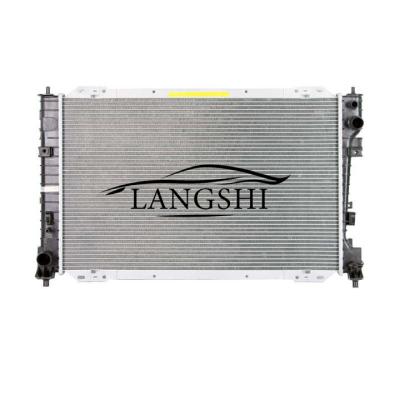 Cina 8L8Z8005B Serbatoio dell'acqua del radiatore in alluminio per Ford Maverick Expedition Explorer Escape in vendita