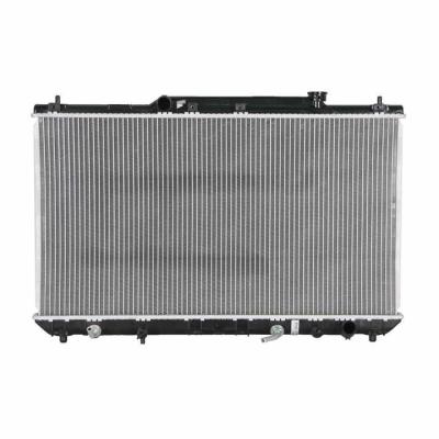 Cina 164007A310 164007A311 164007A291 164007A301 TOYOTA Camry 2.2 Radiatore in alluminio per auto in vendita