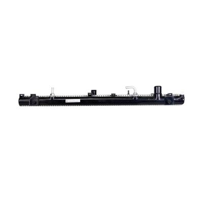 Cina RAV4 1640028120 Sistema di raffreddamento dell'auto Serbatoio dell'acqua del radiatore in alluminio per TOYOTA ESTIMA 2.4 in vendita
