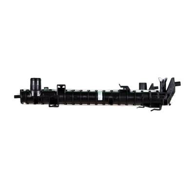 Cina Radiatore in alluminio per Ford MAVERICK 3.0 Escape 9L8Z8005ACP in vendita