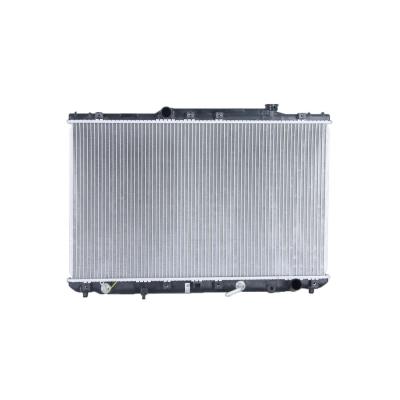 China TOYOTA Camry 2.2 SXV10 1640003060 Auto partes Sistema de enfriamiento del motor Radiador de aluminio en venta