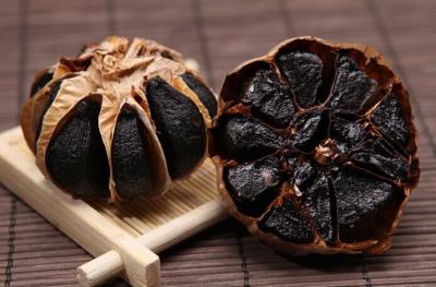 China China organic black garlic, organic many heads black garlic for sale