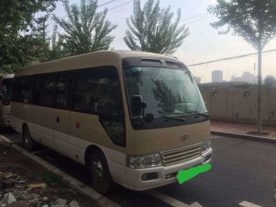 China 100% Original Used Toyota Bus 2005 Year Gas Fuel With Luxury Leather Seats for sale