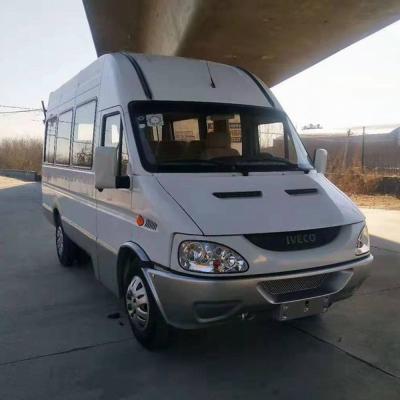 China 17 Seats IVECO2016 Used Minivans Gasoline Fuel Type 5.99m*2m*2.74m With 2 Doors for sale