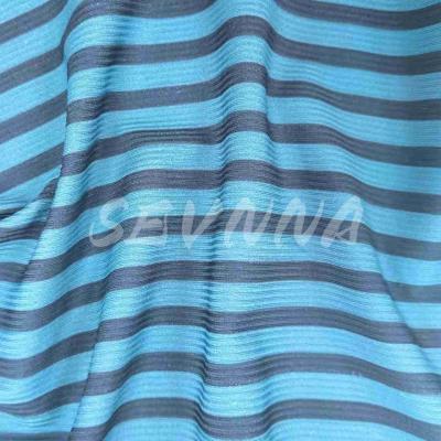 Cina Tessuto di poliestere riciclato lavabile in macchina per una moda sostenibile in vendita