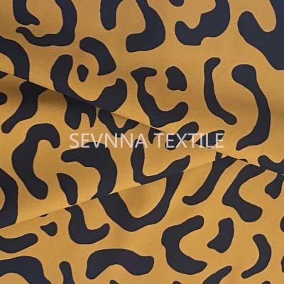Cina Lo Swimwear riciclato sostenibile tricotta il bikini dell'abbigliamento da spiaggia di Upf 50 del tessuto in vendita