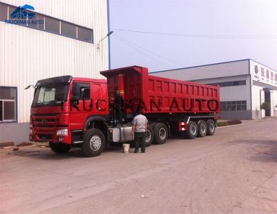 Cina Il rimorchio ad alta resistenza dei semi dello scarico con il materiale di Q345b con il faro posteriore protegge la copertura in vendita