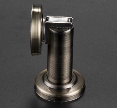 Cina Ente in lega di zinco magnetico rotondo di arresti di porta di Catchinterior montato sulla porta della parete in vendita
