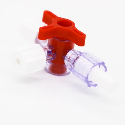Cina 3 Way Tube Red Check Valve Connector Stopcock With Luer Lock in vendita