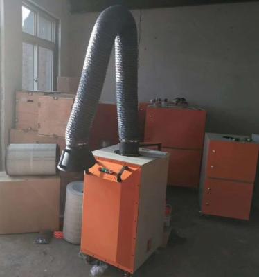 中国 設計付きの電圧380Vまたはカスタマイズされた単一吸着腕の溶接蒸気抽出機 販売のため