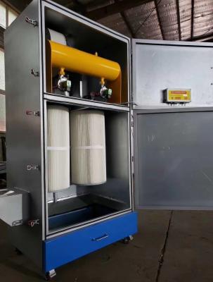 Cina 1200 kg Sistema di rimozione della polvere Cartuccia filtro Collettore di polvere con struttura semplice in vendita